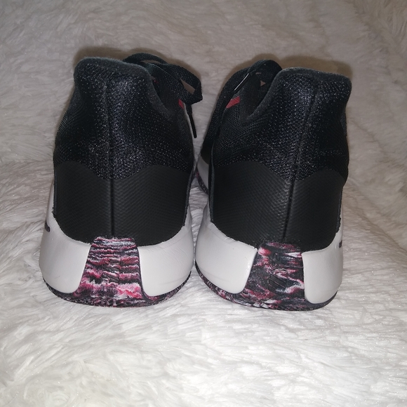 Nike | Shoes | Nike Flyby Mid Black Red White Men Basketball Sho | Poshmark